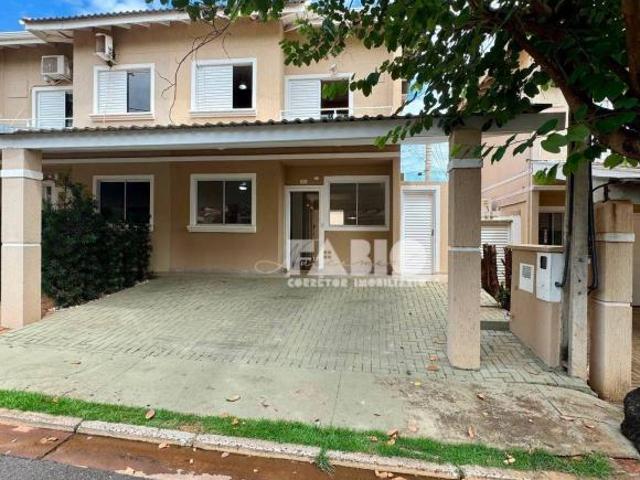 Casa de Condomínio para venda em Condomínio Rio Sena de 120.00m² com 3 Quartos, 1 Suite e 2 Garagens