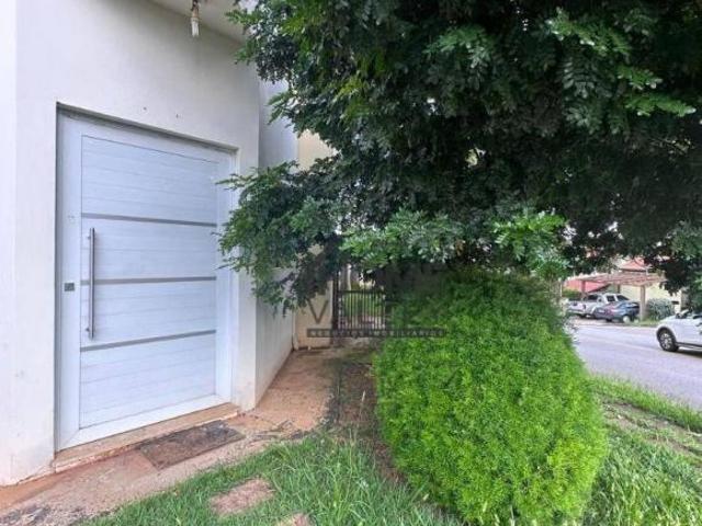 Casa de Condomínio para venda em Condomínio São Joaquim de 160.00m² com 3 Quartos, 1 Suite e 2 Garag