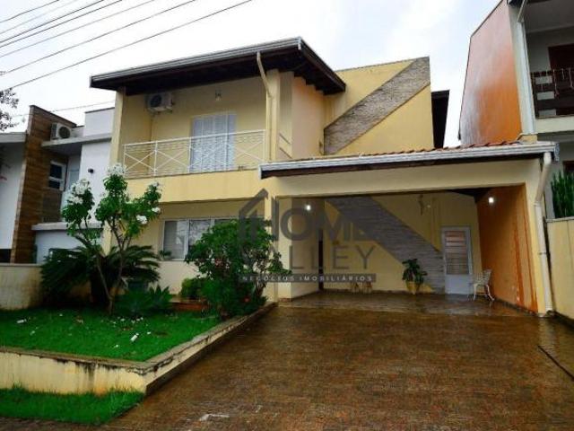 Casa de Condomínio para venda em Condomínio São Joaquim de 246.00m² com 3 Quartos e 4 Garagens