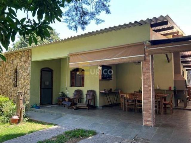 Casa de Condomínio para venda em Condomínio São Joaquim de 257.00m² com 6 Quartos, 3 Suites e 4 Gara