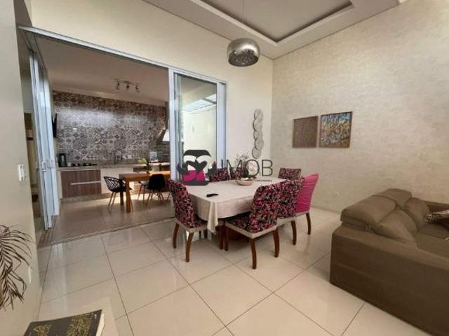 Casa de Condomínio para venda em Condomínio Santa Mônica 1 de 200.00m² com 3 Quartos, 1 Suite e 4 Ga