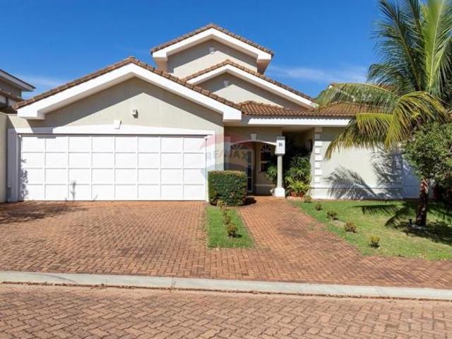 Casa de Condomínio para venda em Condominio Santa Angela de 391.00m² com 4 Quartos, 4 Suites e 6 Gar