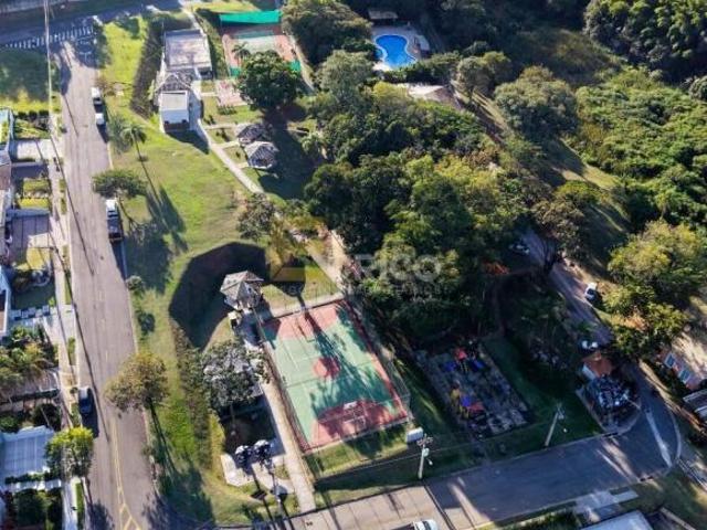 Casa de Condomínio para venda em Condomínio Santa Isabel de 430.00m² com 3 Quartos, 3 Suites e 4 Ga