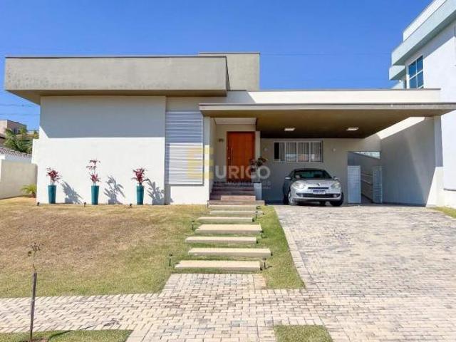 Casa de Condomínio para venda em Condomínio Santa Isabel de 230.00m² com 3 Quartos, 3 Suites e 4 Ga