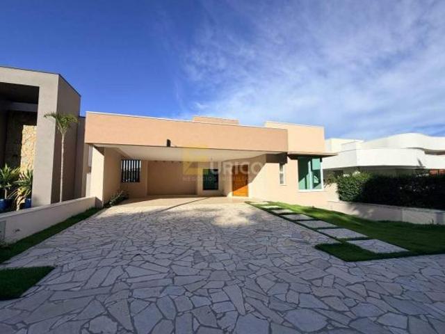 Casa de Condomínio para venda em Condomínio Santa Isabel de 268.00m² com 3 Quartos, 3 Suites e 4 Ga