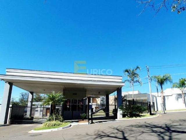 Casa de Condomínio para venda em Condomínio Tabapuã de 250.00m² com 3 Quartos, 3 Suites e 6 Garagens