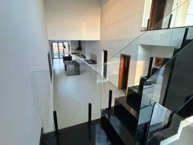 Casa de Condomínio para venda em Condomínio Terra Magna de 226.00m² com 3 Quartos, 3 Suites e 2 Gara