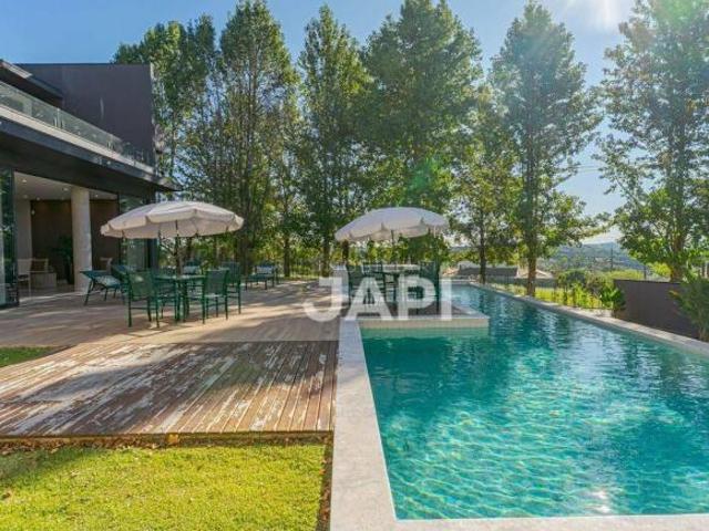 Casa de Condomínio para venda em Condomínio Terra De Caxambu de 475.00m² com 4 Quartos, 2 Suites e 6