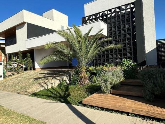 Casa de Condomínio para venda em Condomínio Terras Alpha Aná