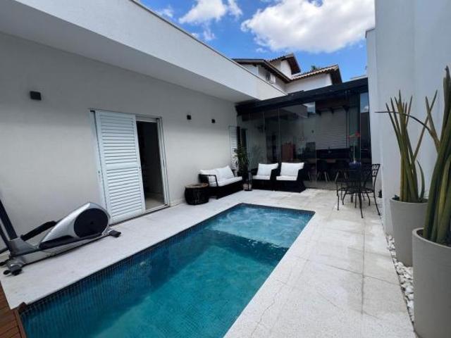 Casa de Condomínio para venda em Condomínio Terras De São Francisco de 178.00m² com 3 Quartos, 1 Sui