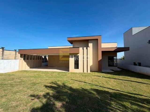 Casa de Condomínio para venda em Condomínio Terras de Santa Teresa de 297.54m² com 3 Quartos, 3 Suit