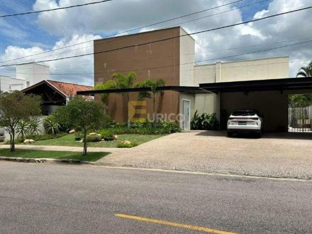 Casa de Condomínio para venda em Condomínio Vale do Itamaracá de 410.00m² com 5 Quartos, 4 Suites e