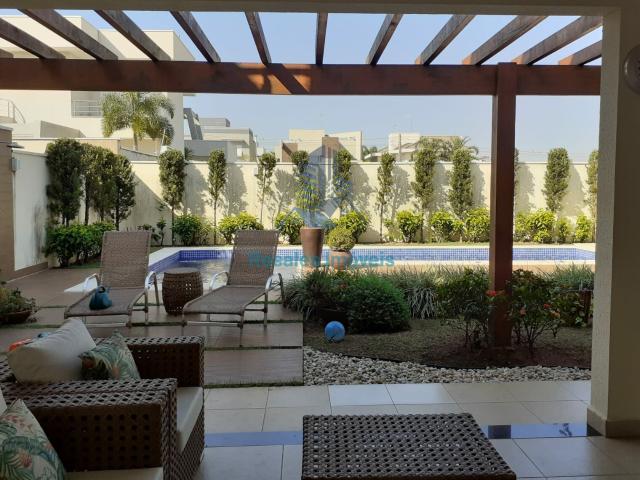 Casa de Condomínio para venda em Parque Brasil 500 em Paulínia São Paulo de 320.00m² com 3 Quartos, 3 Suítes e 4 Garagens