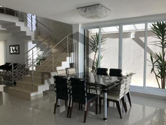 Casa de Condomínio para venda em Condomínio Vila Lobos de 406.00m² com 3 Quartos, 3 Suites e 4 Garag