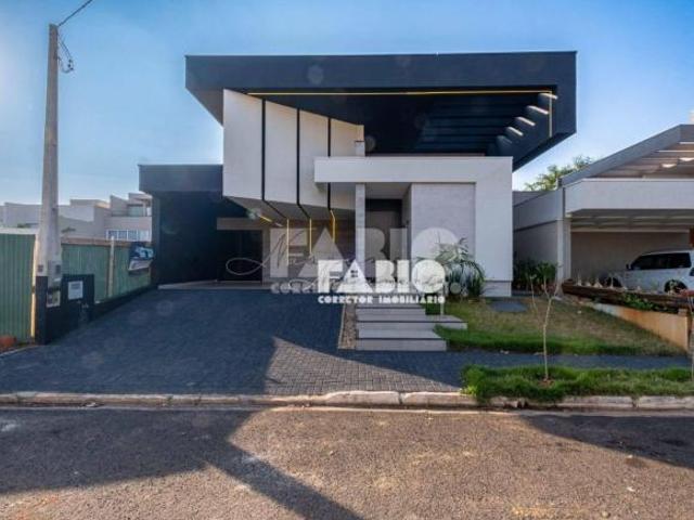 Casa de Condomínio para venda em Condomínio Vilage La Montagne de 360.00m² com 3 Quartos, 3 Suites e