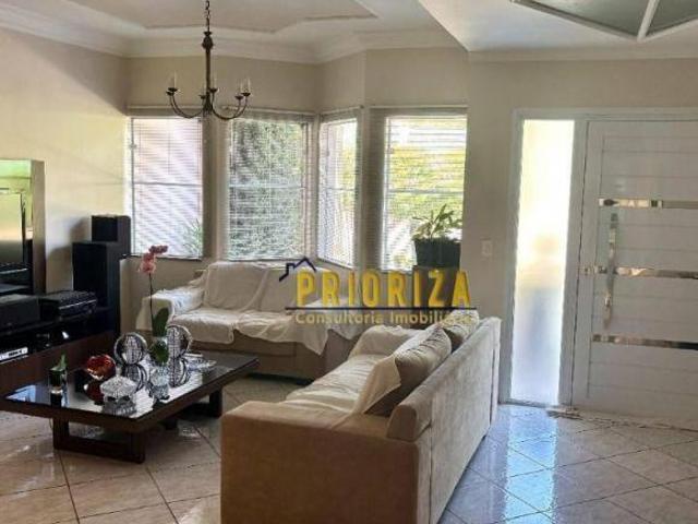 Casa de Condomínio para venda em Condomínio Village Saint Claire de 237.00m² com 3 Quartos, 1 Suite