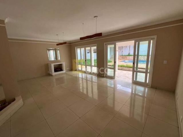 Casa de Condomínio para venda em Condomínio Villaggio Capríccio de 315.00m² com 3 Quartos, 3 Suites