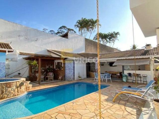 Casa de Condomínio para venda em Condomínio Villaggio Capríccio de 320.00m² com 3 Quartos, 3 Suites