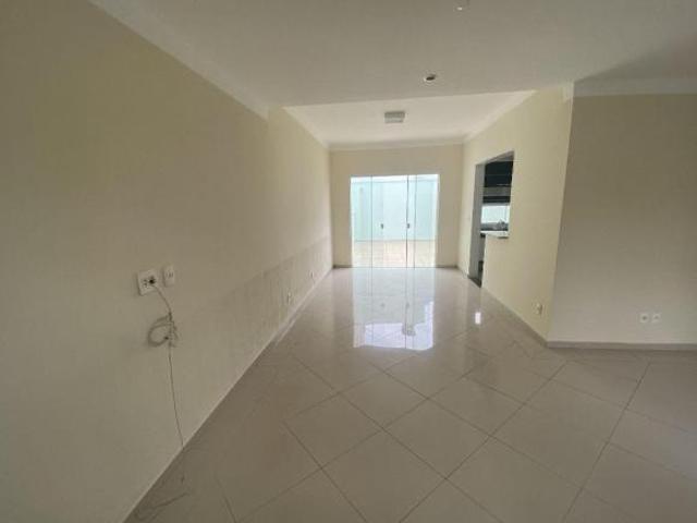Casa de Condomínio para venda em Condomínio Villaggio Di Itaici de 150.00m² com 3 Quartos, 3 Suites