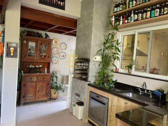 Casa de Condomínio para venda em Condominio Villagio Di Napolli de 298.00m² com 3 Quartos, 3 Suites