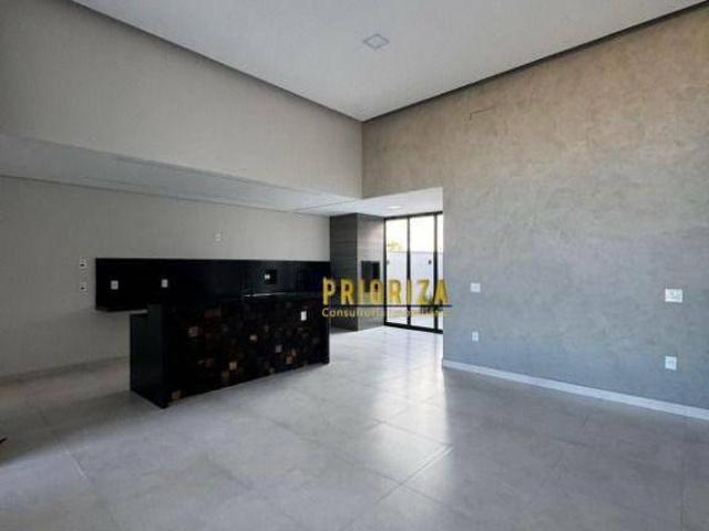 Casa de Condomínio para venda em Condomínio Villagio Wanel de 140.00m² com 3 Quartos, 1 Suite e 4 Ga