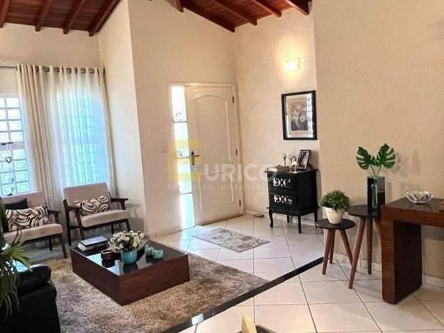 Casa de Condomínio para venda em Condomínio Vivenda das Quaresmeiras de 230.00m² com 3 Quartos, 1 Su