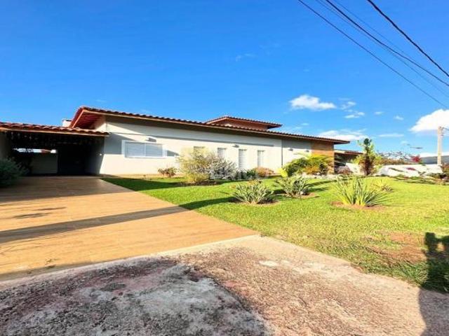 Casa de Condomínio para venda em Condomínio Vivendas do Japi de 435.00m² com 4 Quartos, 3 Suites e 2