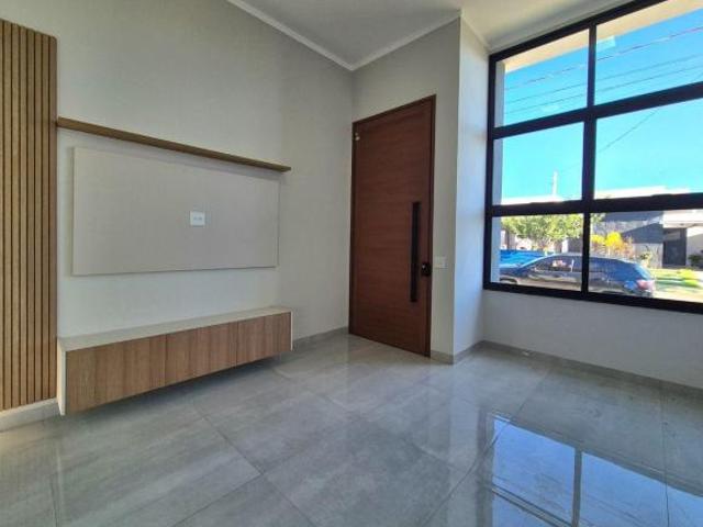 Casa de Condomínio para venda em Condomínio Volpi de 156.00m² com 3 Quartos, 1 Suite e 4 Garagens