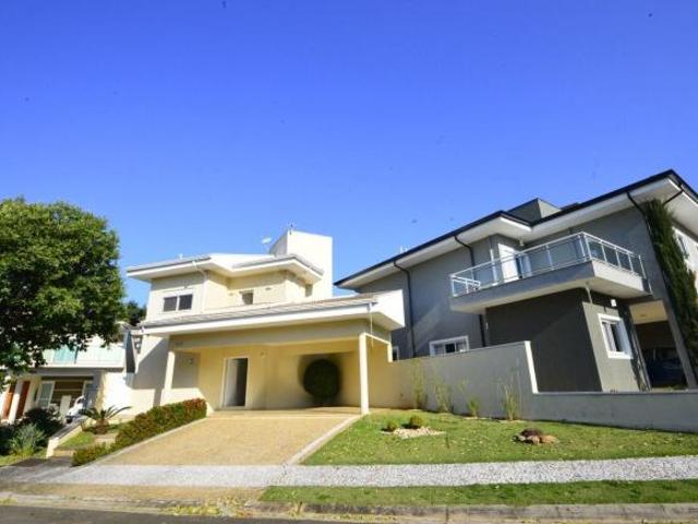 Casa de Condomínio para venda em Condomínio Zurich Dorf de 274.00m² com 4 Quartos, 4 Suites e 4 Gara