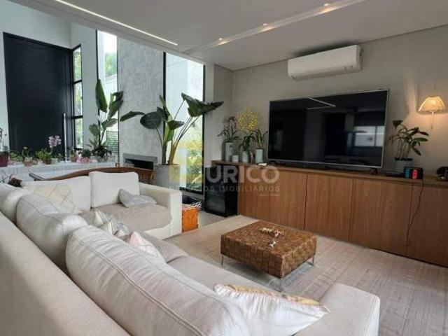 Casa de Condomínio para venda em Condomínio Zurich Dorf de 289.00m² com 3 Quartos, 3 Suites e 4 Gara