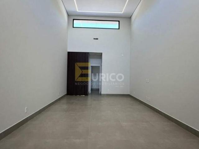 Casa de Condomínio para venda em Condomínio Zurich Dorf de 226.00m² com 3 Quartos, 3 Suites e 4 Gara