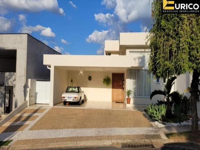 Casa de Condomínio para venda em Condomínio Zurich Dorf de 233.65m² com 3 Quartos, 3 Suites e 4 Gara