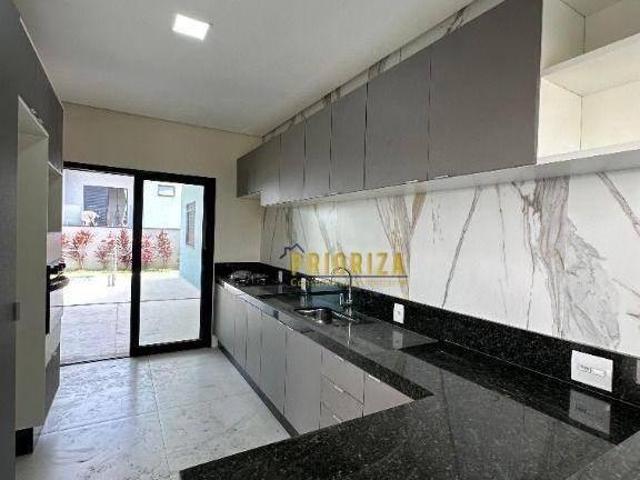 Casa de Condomínio para venda em Cyrela Landscape Esplanada de 170.00m² com 3 Quartos, 3 Suites e 2
