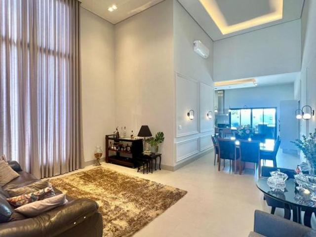 Casa de Condomínio para venda em Damha 4 de 430.00m² com 3 Quartos e 2 Garagens