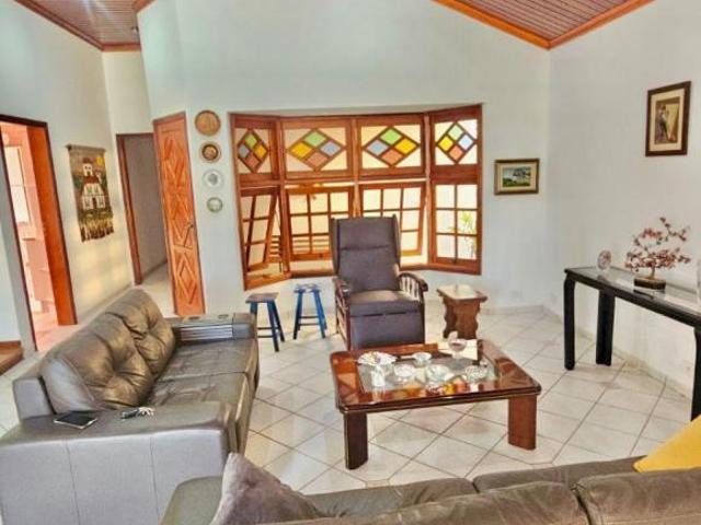 Casa de Condomínio para venda em Damha 1 de 360.00m² com 2 Quartos e 1 Garagem