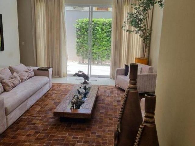 Casa de Condomínio para venda em Damha 2 de 720.00m² com 4 Quartos, 4 Suites e 2 Garagens