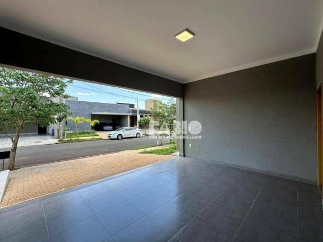 Casa de Condomínio para venda em Damha Fit de 160.00m² com 3 Quartos, 1 Suite e 4 Garagens
