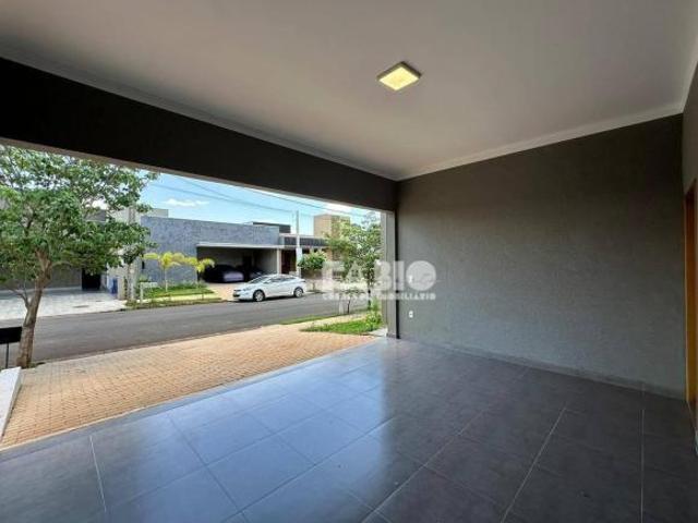 Casa de Condomínio para venda em Damha Fit de 160.00m² com 3 Quartos, 1 Suite e 4 Garagens