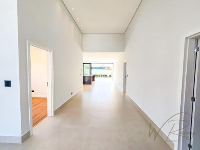 Casa de Condomínio para venda em Damha Ii de 215.00m² com 3 Quartos, 3 Suites e 4 Garagens