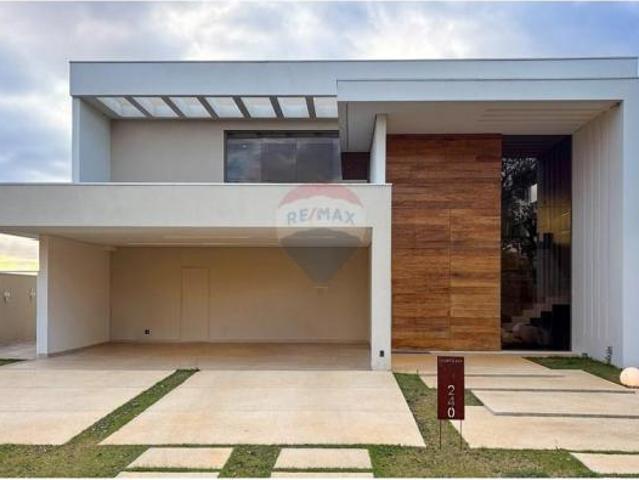 Casa de Condomínio para venda em Distrito Industrial I de 534.00m² com 4 Quartos e 4 Suites