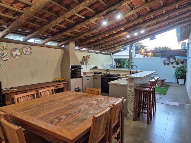 Casa de Condomínio para venda em Doutor Tancredo De Almeida Neves em Araraquara São Paulo de 140.00m² com 3 Quartos, 1 Suíte e 4 Garagens