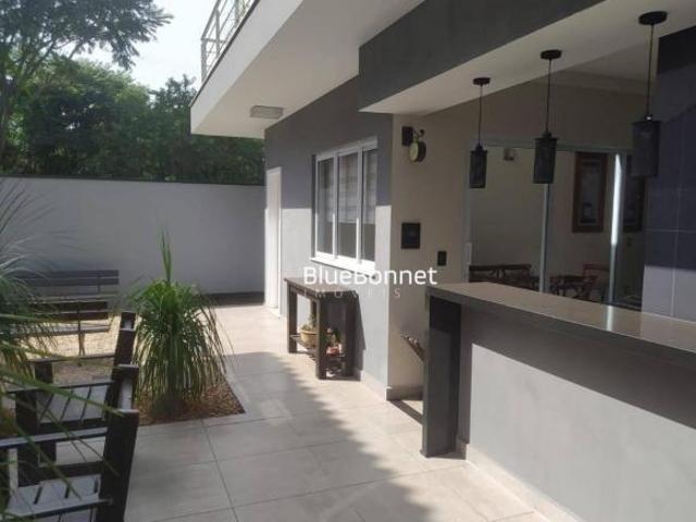 Casa de Condomínio para venda em Engordadouro de 224.00m² com 3 Quartos, 3 Suites e 3 Garagens