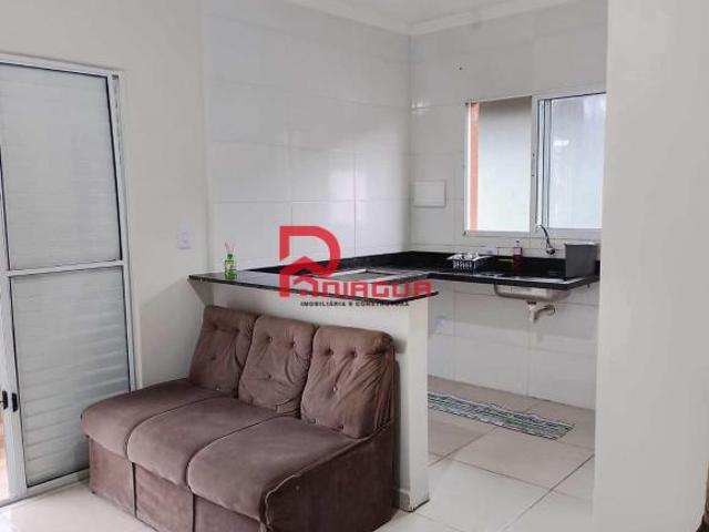 Casa de Condomínio para venda em Esmeralda de 46.00m² com 1 Quarto e 1 Garagem