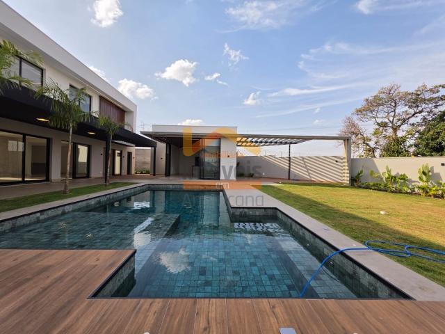 Casa de Condomínio para venda em Estância Hípica em Nova Odessa São Paulo de 445.00m² com 4 Quartos, 4 Suítes e 6 Garagens