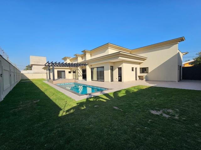 Casa de Condomínio para venda em Estância Hípica em Nova Odessa São Paulo de 550.00m² com 4 Quartos, 4 Suítes e 5 Garagens