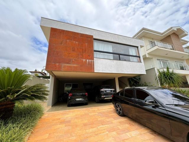 Casa de Condomínio para venda em Estância Recreativa San Fernando em Valinhos São Paulo de 305.00m² com 4 Quartos, 4 Suítes e 6 Garagens
