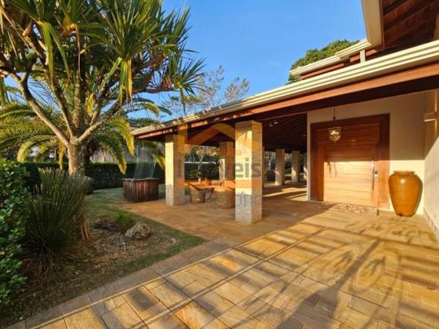 Casa de Condomínio para venda em Fazenda De Cillo de 670.00m² com 4 Quartos, 4 Suites e 5 Garagens