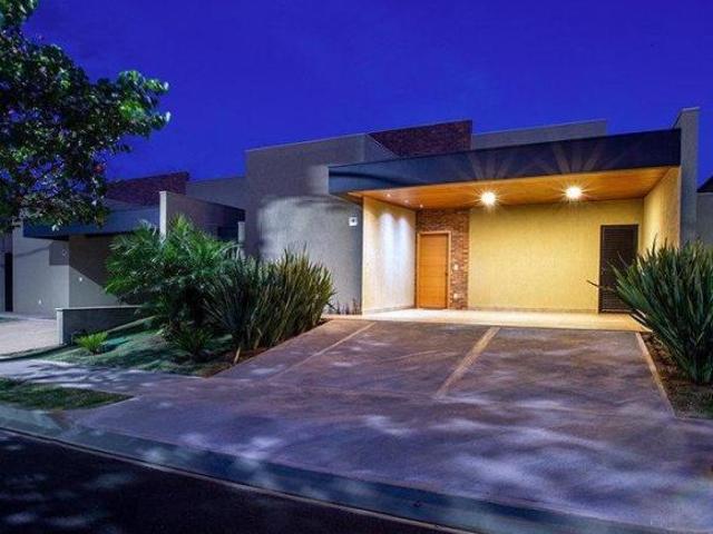 Casa de Condomínio para venda em Fazenda Santa Maria de 156.00m² com 3 Quartos, 1 Suite e 4 Garagens