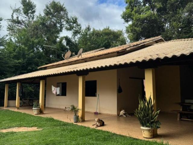 Casa de Condomínio para venda em Gentileza em Betim Minas Gerais de 300.00m² com 2 Quartos, 1 Suíte e 10 Garagens