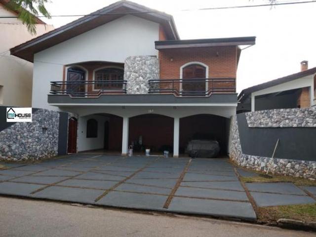 Casa de Condomínio para venda em Granja Olga I de 498.00m² com 5 Quartos, 1 Suite e 6 Garagens